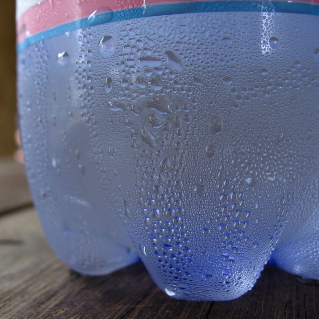 Condensation bouteille d'eau - Mon jardin chocolaté